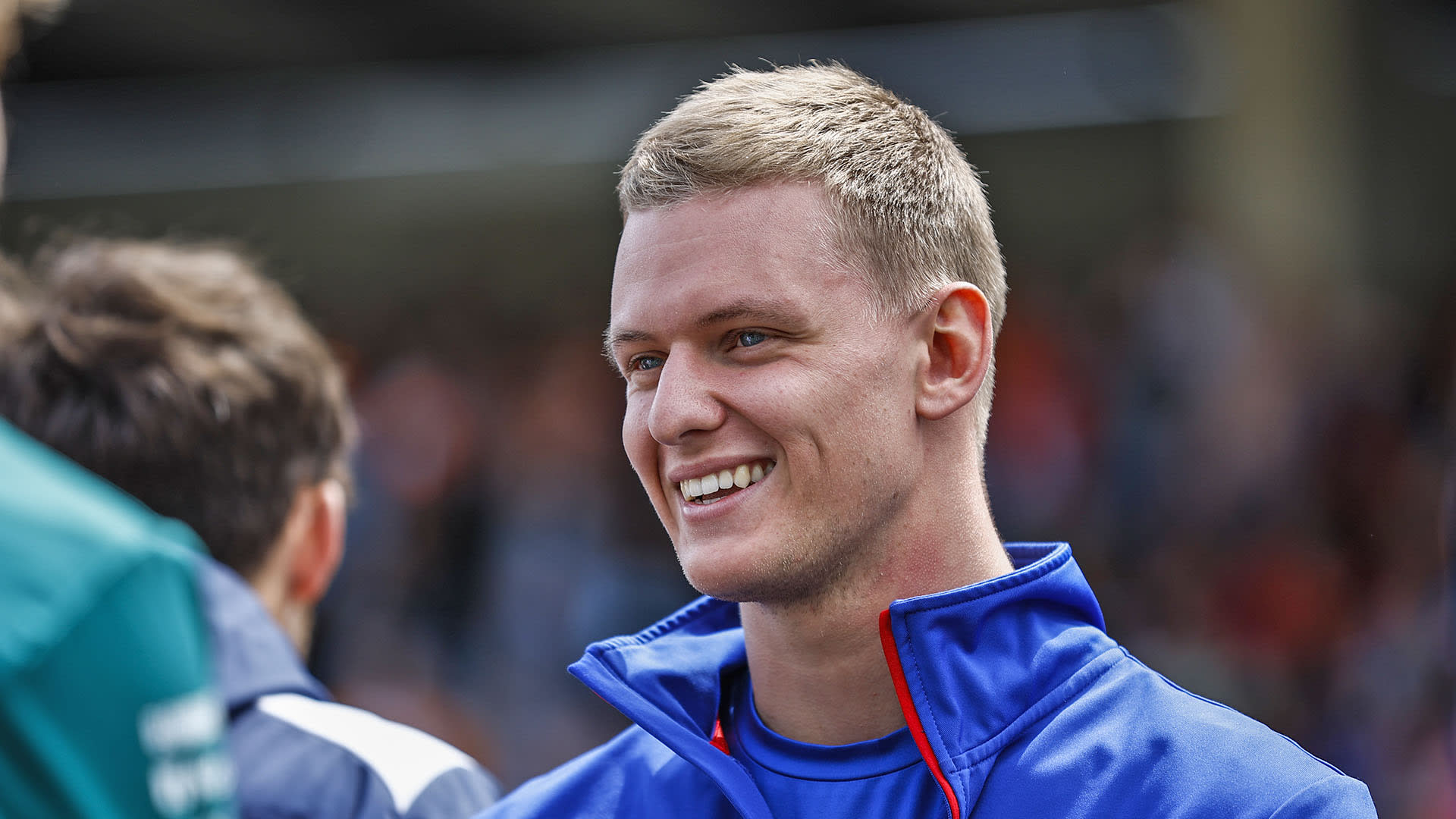 Trump live: Trump teases 2024 run at Iowa rally as book claims royal ...