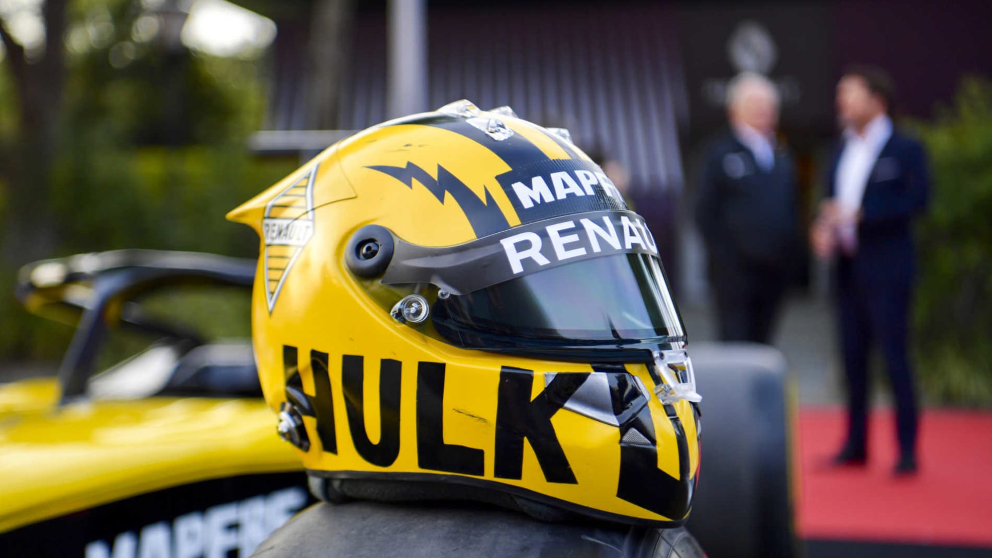 Gallery: F1 drivers' one-off helmet designs for the 1000th F1 race at ...